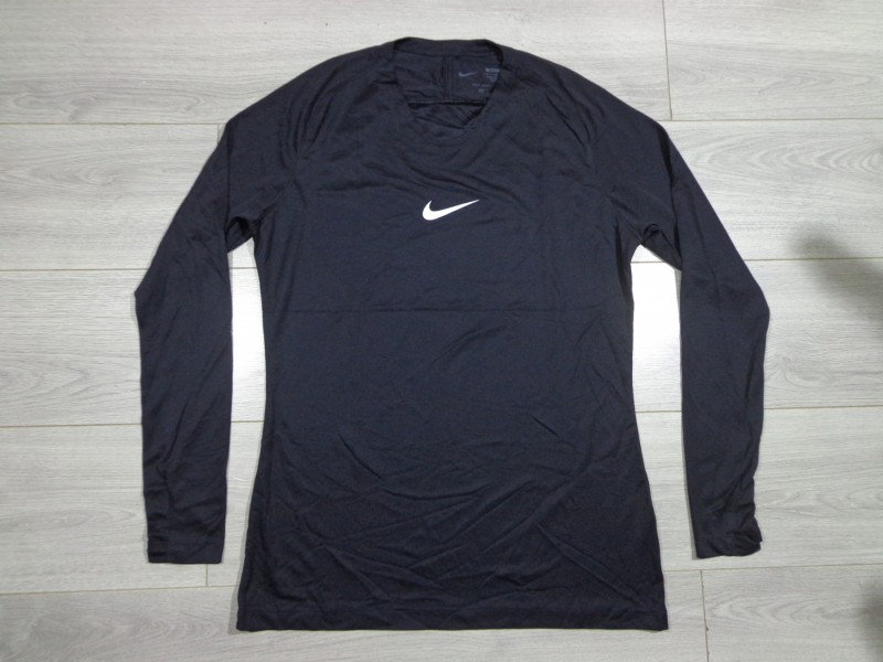 Orig. NIKE DRI-FIT Slim muška bluza vel.L -NOVO-