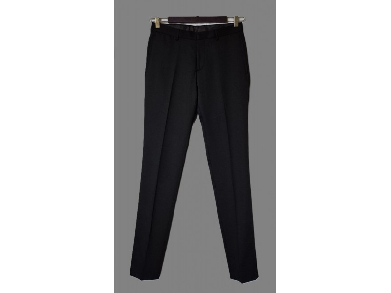 ZARA MEN...SVECANE PANTALONE-NOVE VEL.38