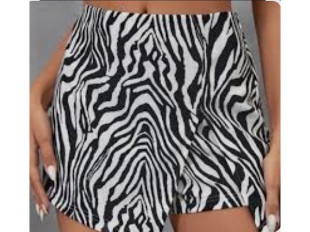 PIMKIE Zebra Skort – Letnji Chic