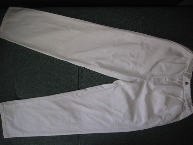 RADNE PANTALONE  (vel.38)