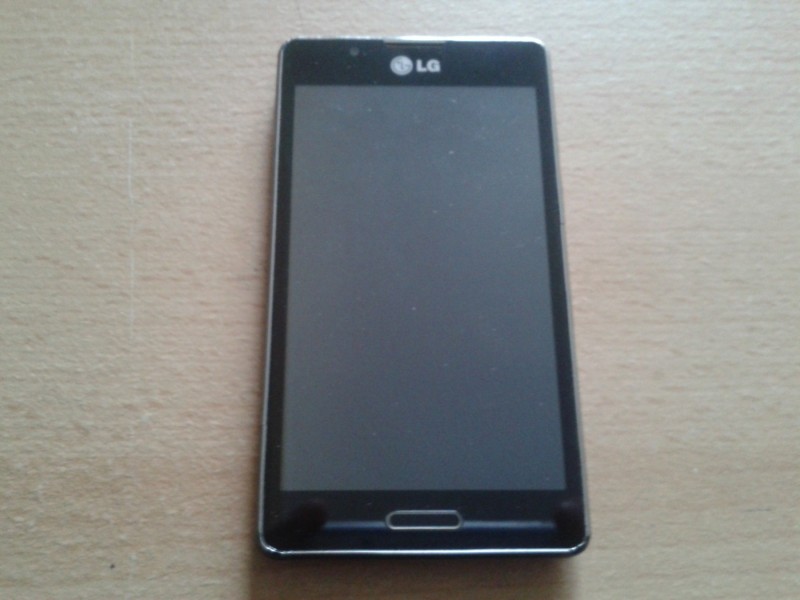 Mobilni Telefon-LG L7