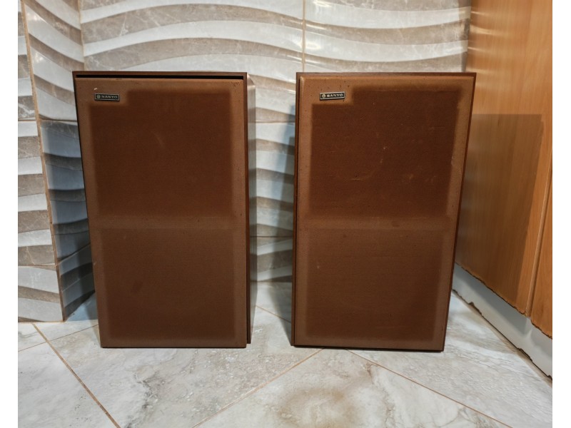 Sanyo SX 825