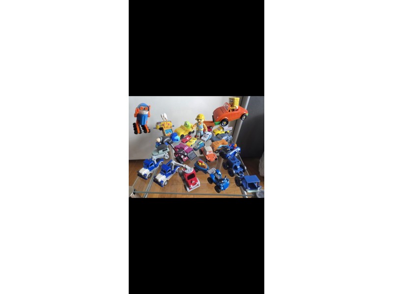 Majstor Bob Disney Pixar Cars Mike Monsters Minions Gru