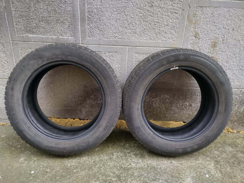 MICHELIN GUME 205 55 R16 2 komada