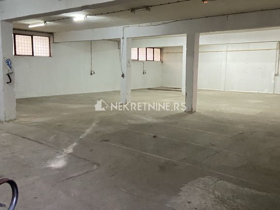 2250m2, SUBOTICA ,0 lokal