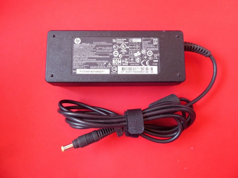 HP adapter TPC-CA54, 19.5V, 3.33A, 65W