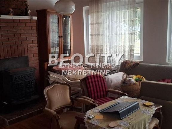 Barajevo, Baćevac, Bratstva i jedinstva, 4.0, 191m2, 167000EUR
