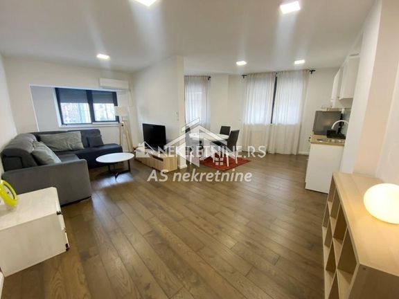 Vračar, Gospodara Vučića, 2.5 stan, 77m2, 800 EUR