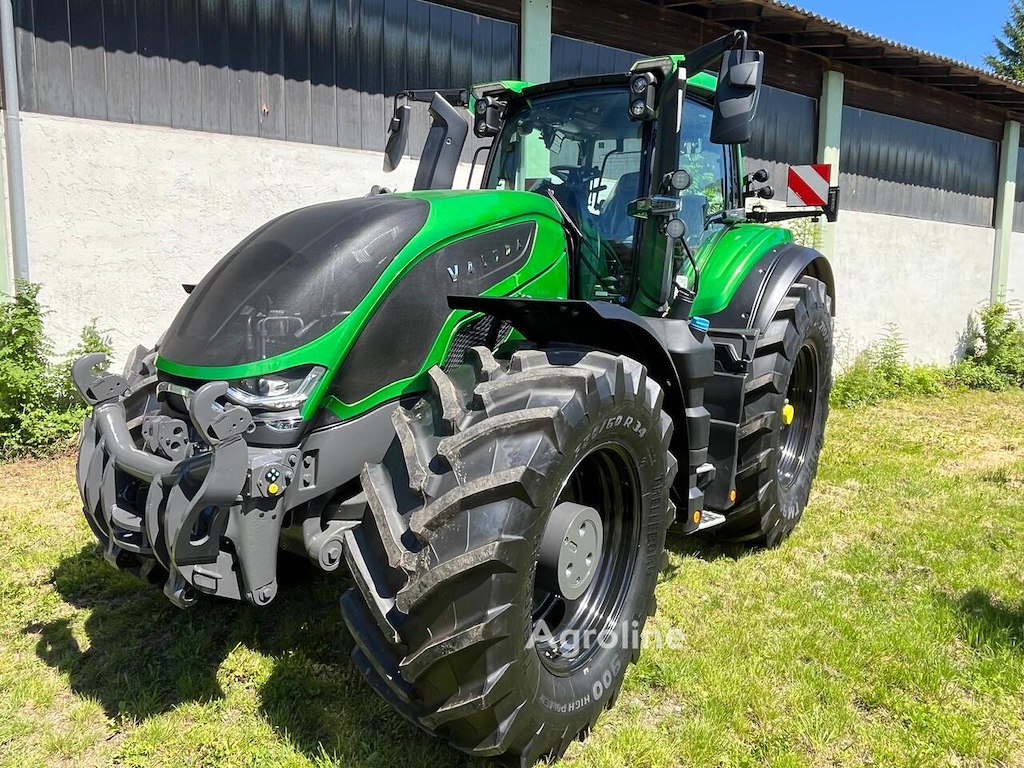 Valtra S416 traktor točkaš