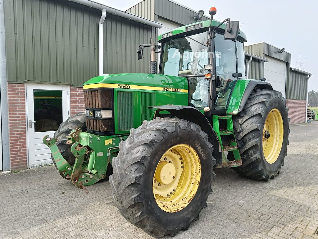 John Deere 7710PQ traktor točkaš