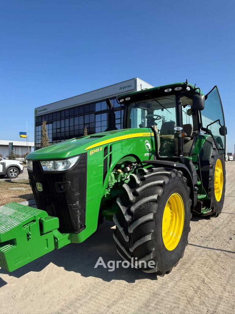 John Deere 8345 R traktor točkaš