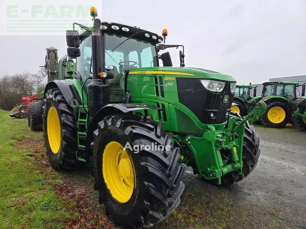 John Deere 6230r traktor točkaš