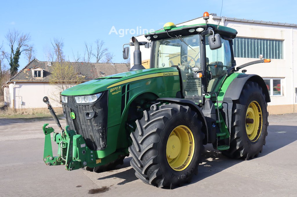 John Deere 8370 R traktor točkaš