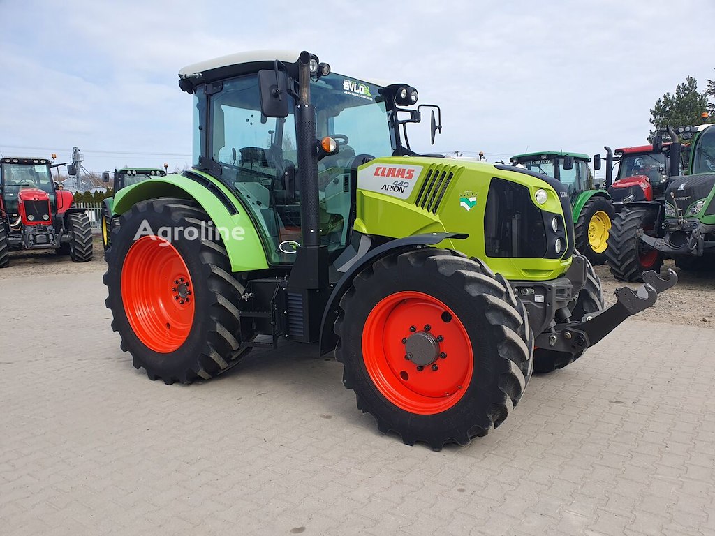 Claas Arion 440 traktor točkaš