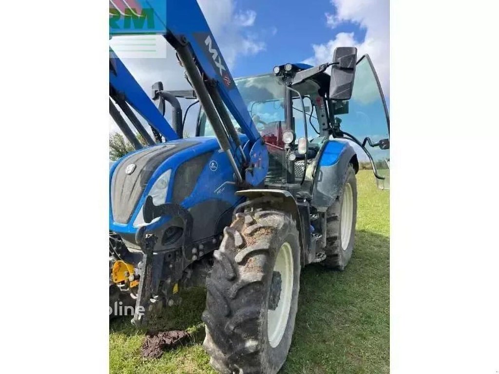 New Holland t5-120dy traktor točkaš