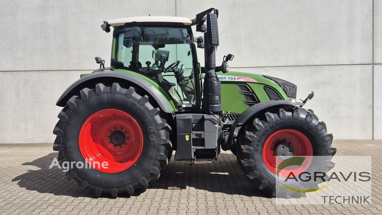 Fendt 724 Vario S4 traktor točkaš
