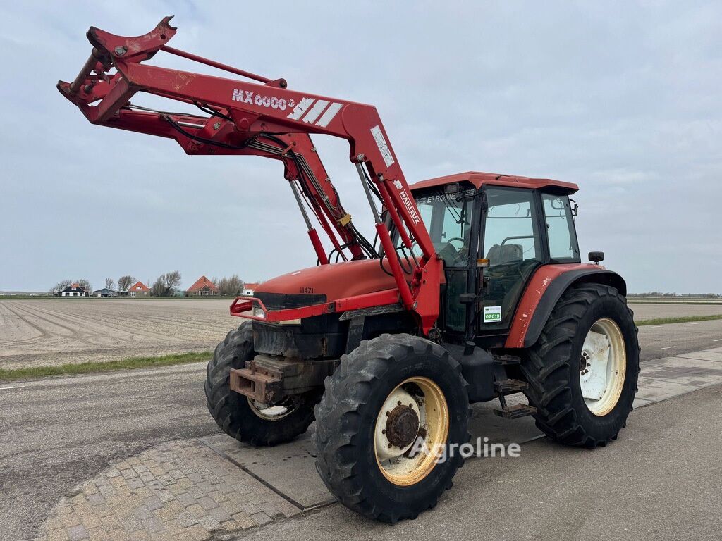 New Holland M100 traktor točkaš