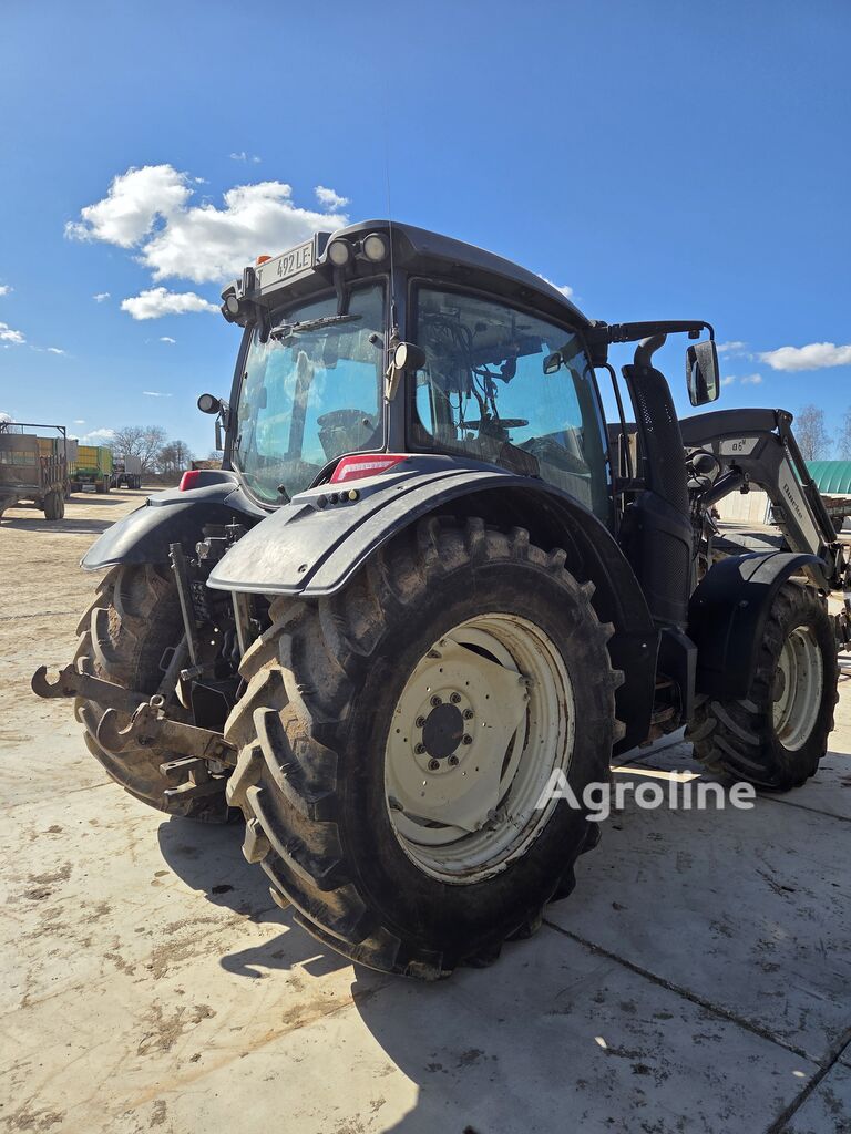 Valtra N154 traktor točkaš