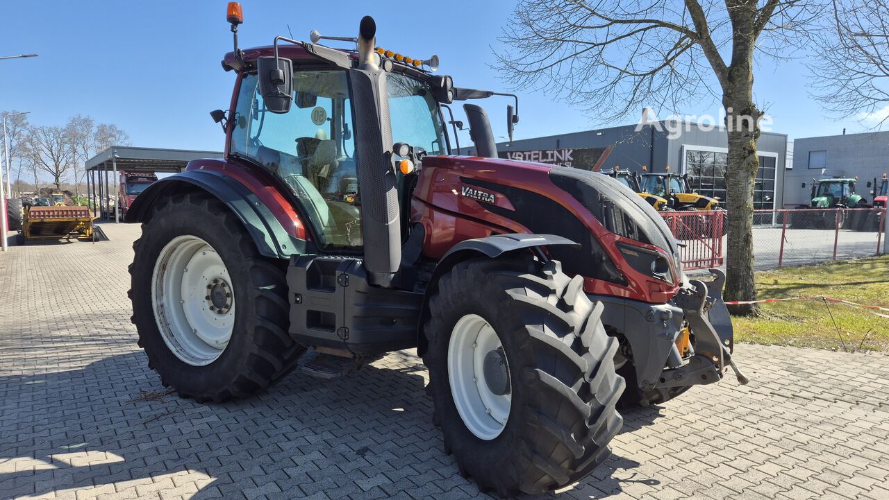 Valtra T174 Versu 50Kmh. Lucht, Fronthef en PTO traktor točkaš