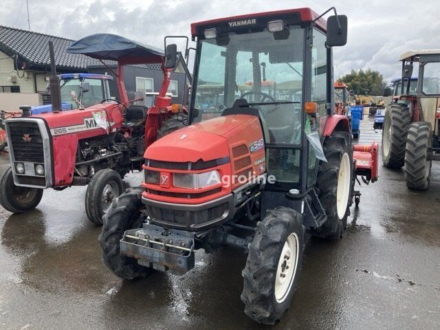 Yanmar TRACTOR(Yanmar) traktor točkaš