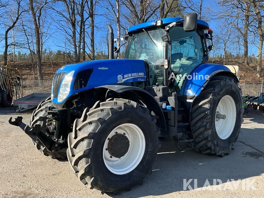 Prodaje se New Holland T7.250 traktor točkaš na aukciji
