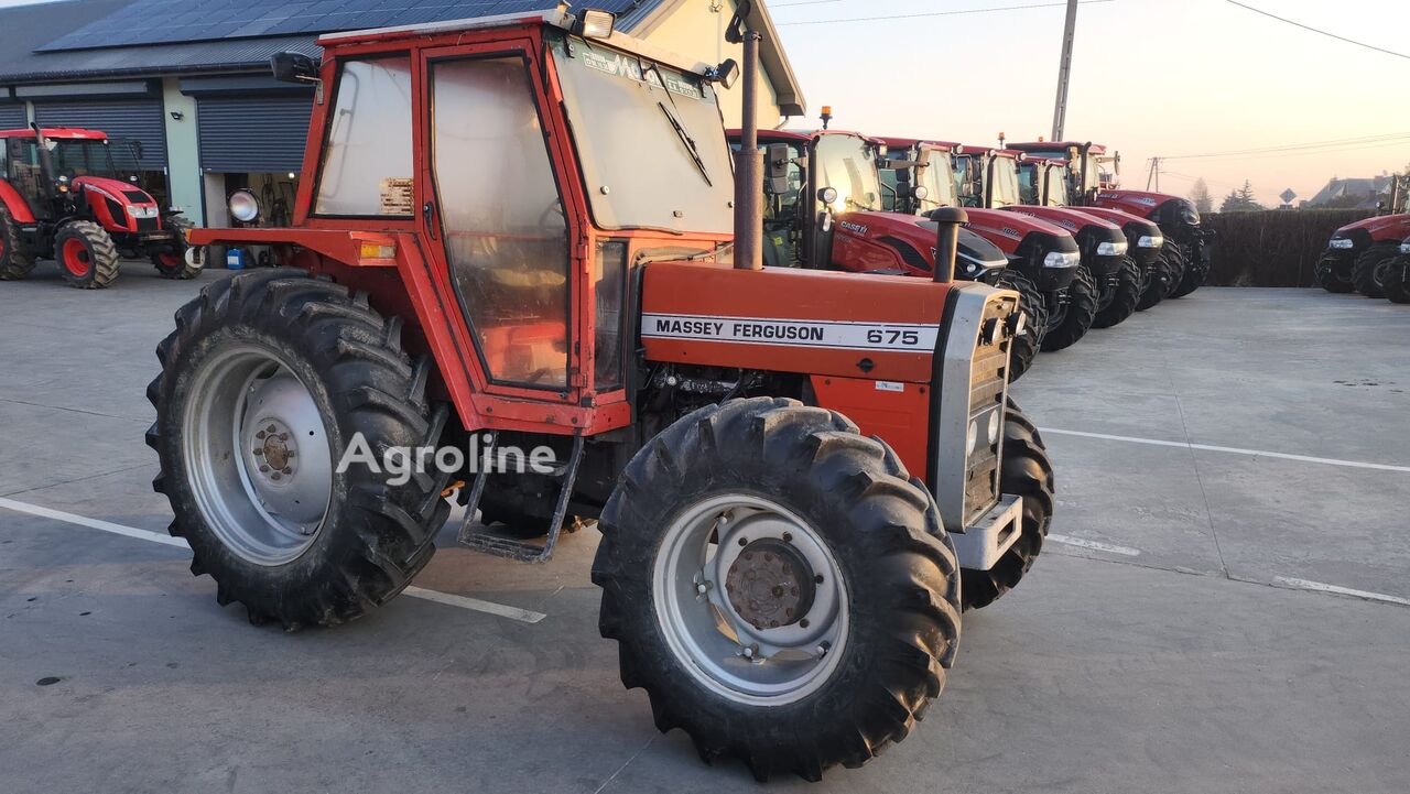 Massey Ferguson 675 traktor točkaš