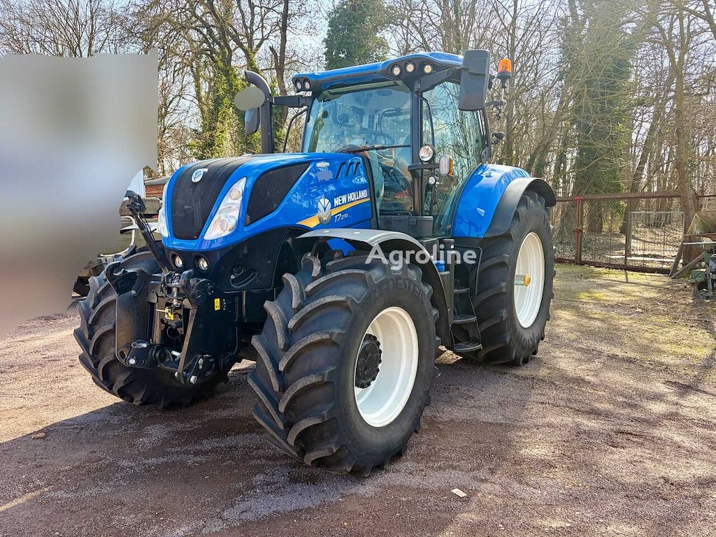 Prodaje se New Holland T7.270 AC (Auto Command) traktor točkaš na aukciji