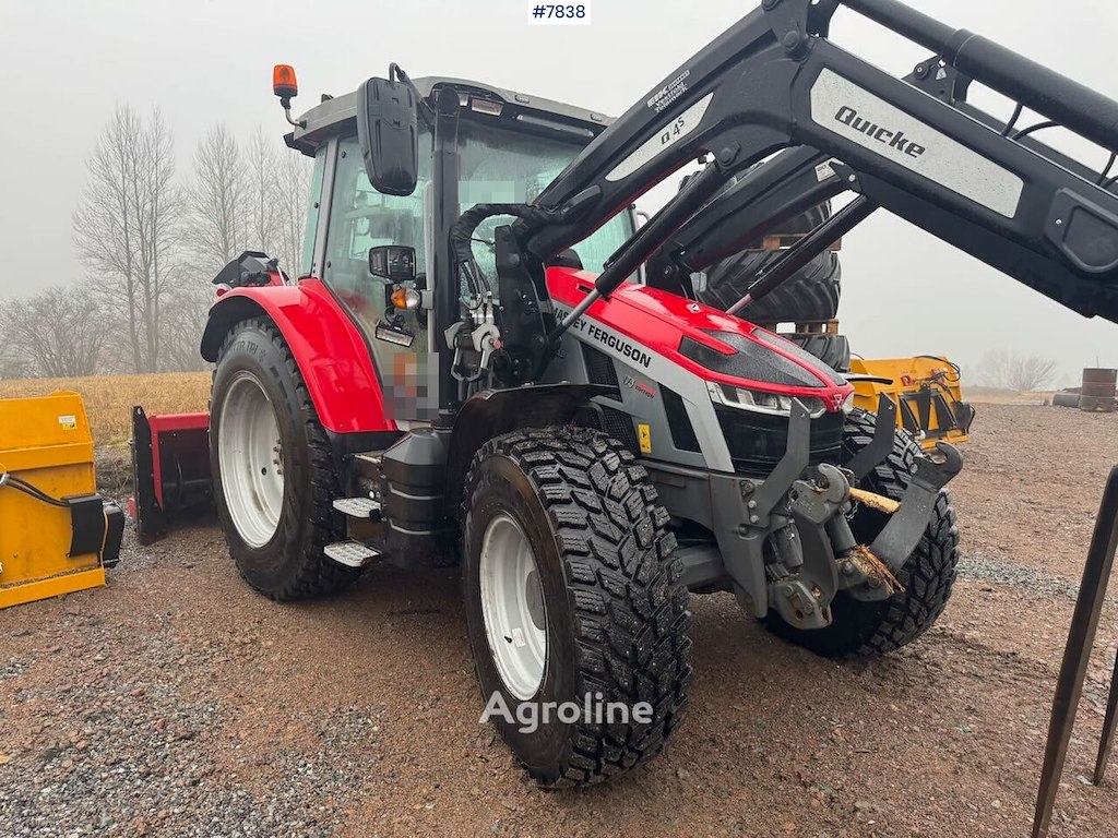 Massey Ferguson 5S. 145 traktor točkaš
