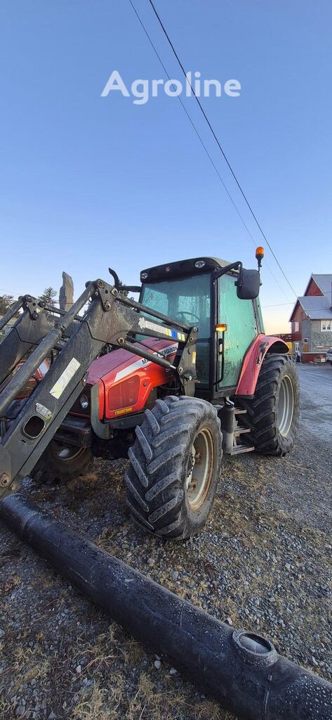 Prodaje se Massey Ferguson 5445 traktor točkaš na aukciji
