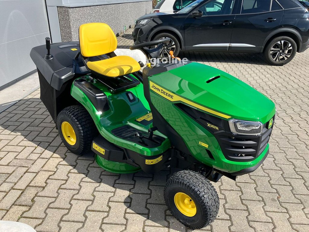 Novi John Deere X147R traktor kosilica