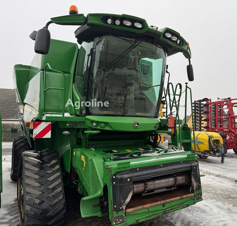 John Deere S690i kombajn za žito