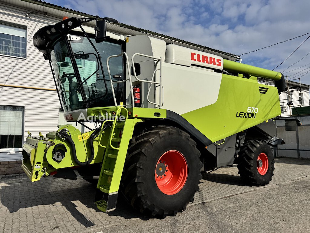 Claas Lexion 670 kombajn za žito