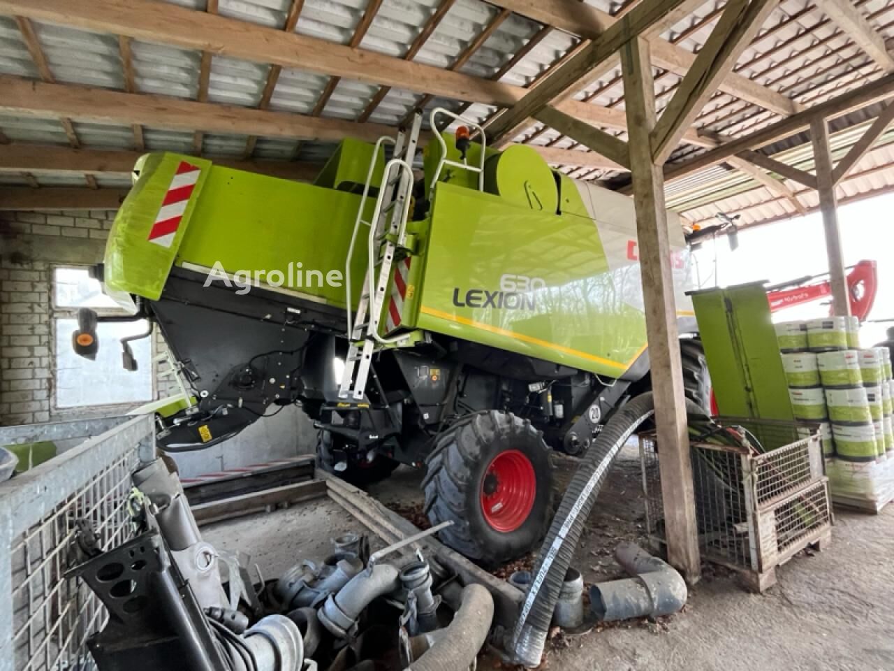 Claas Lexion 630 Montana 4x4 kombajn za žito