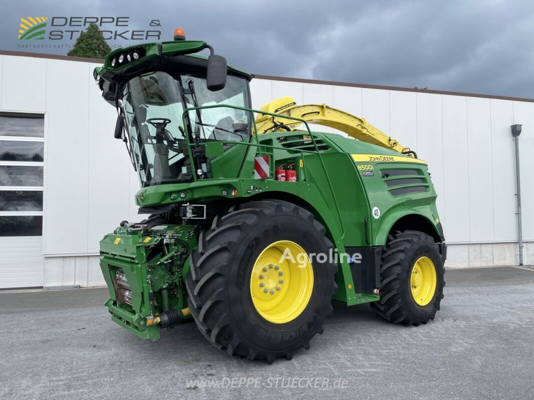 John Deere 8500i krmni kombajn