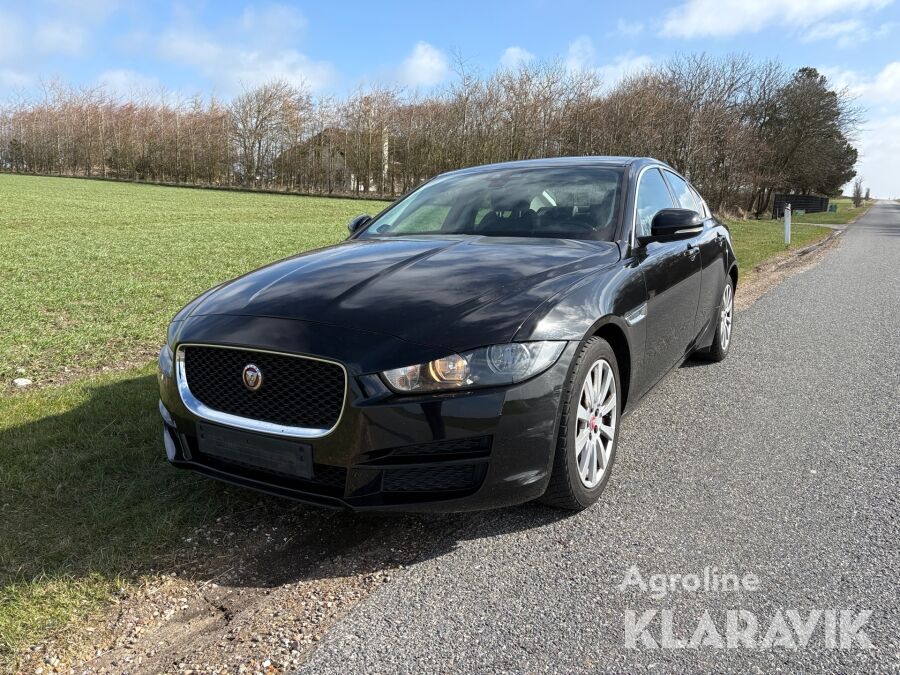 Prodaje se Jaguar XE, 2.0 sedan tanjiraču na aukciji