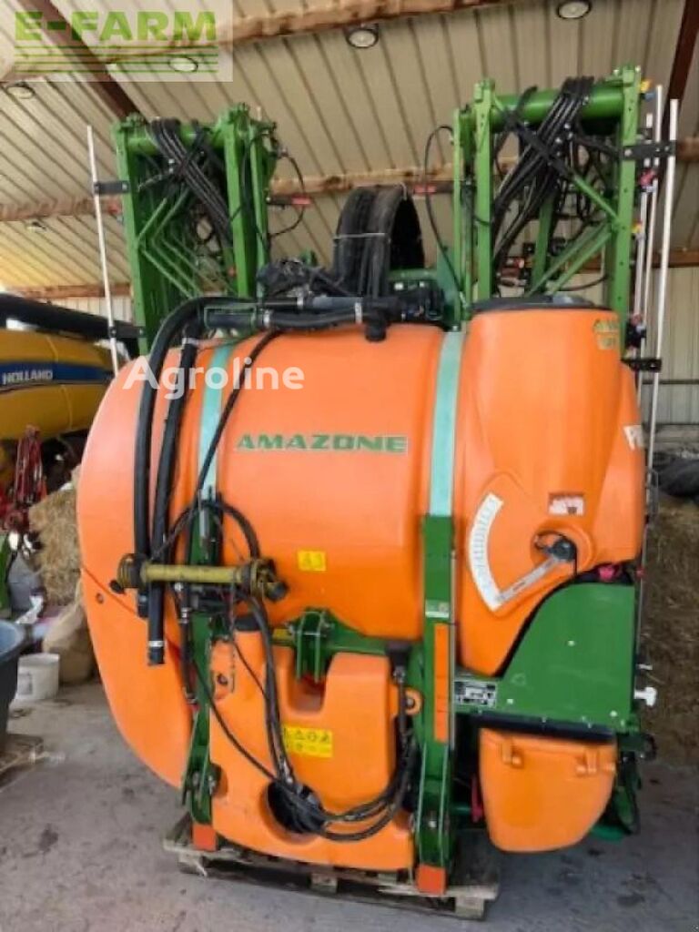 Amazone uf 1201 twin nošena prskalica
