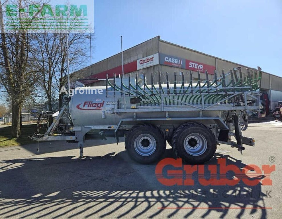 Fliegl pfw 12000 maxx line tandem rasipači veštačkog đubriva