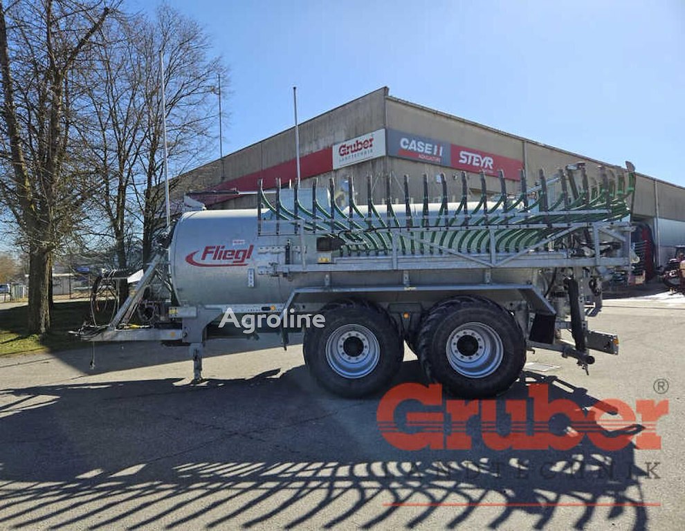Fliegl PFW 12000 Maxx Line Tandem rasipači veštačkog đubriva