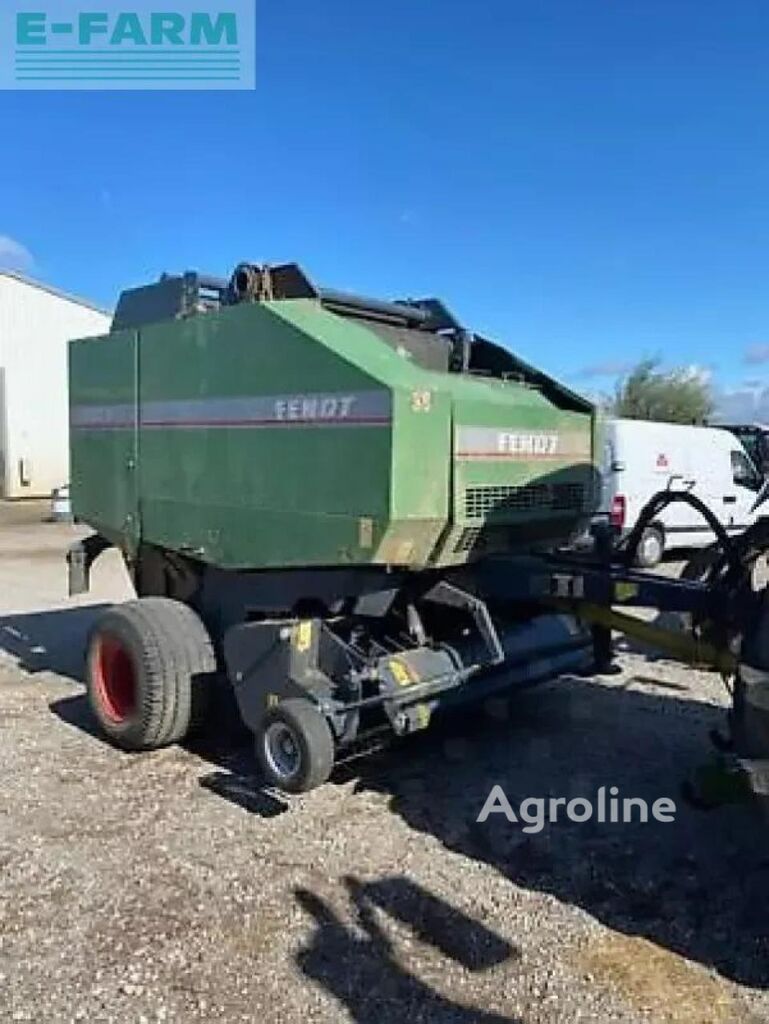 Fendt 2900v balirka za okrugle bale