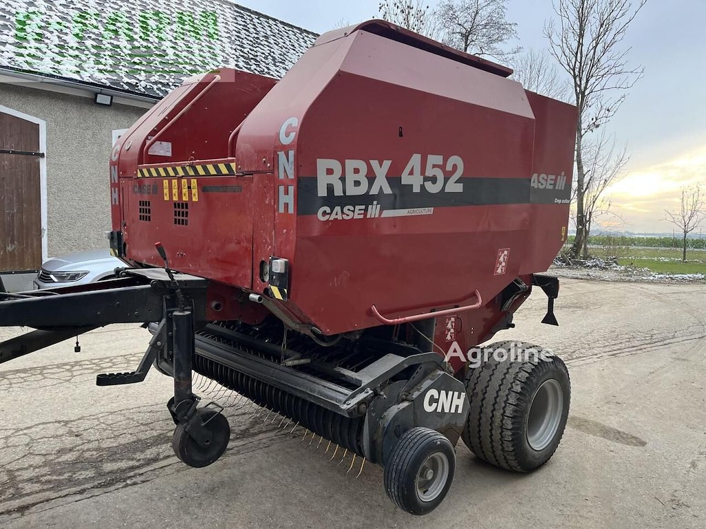 Case IH rbx 452 balirka za okrugle bale
