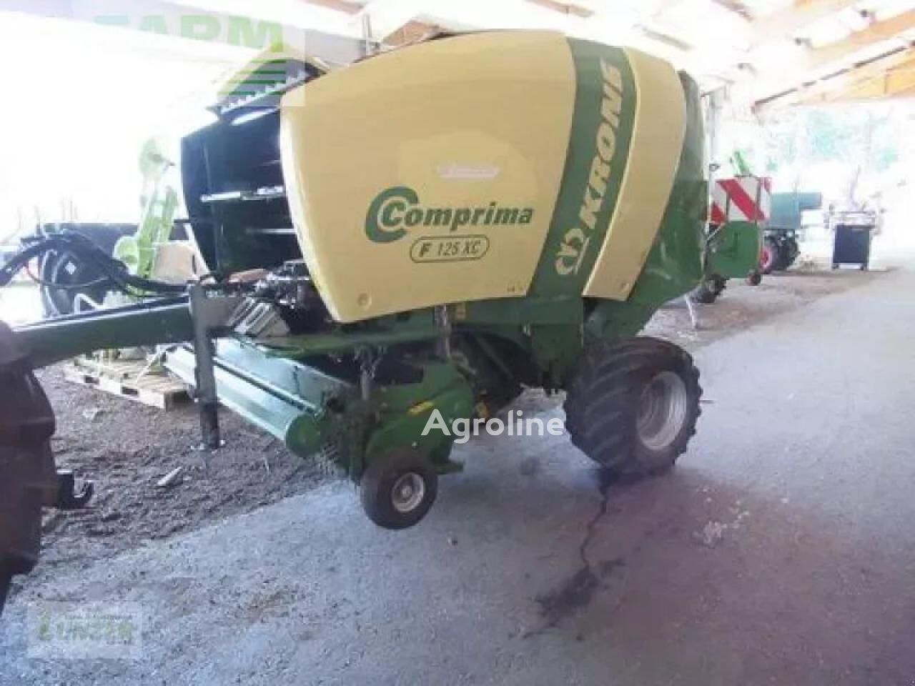 Krone comprima f125xc balirka za okrugle bale