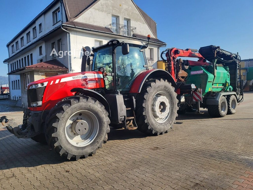 Jenz Rębak Jenz 582 z Ciągnikiem Massey Ferguson 8680 drobilica za drvo