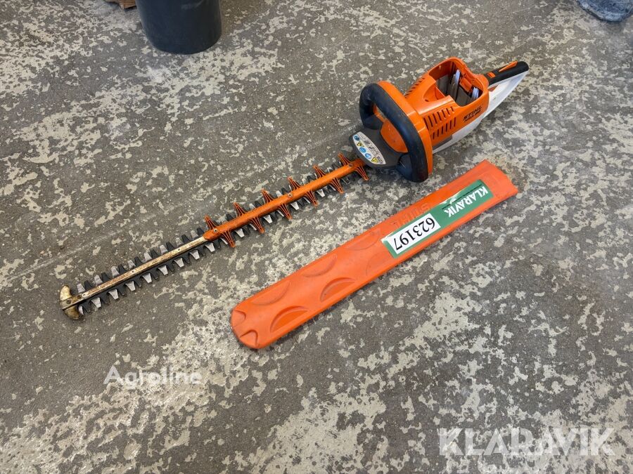 Prodaje se Stihl HSA 86 trimer za živu ogradu na aukciji