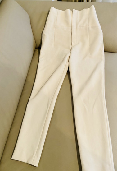 Zara pantalone