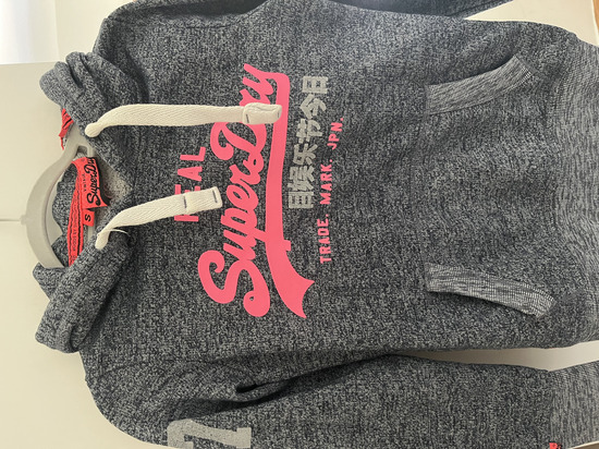 Superdry dukserica sa kapuljačom