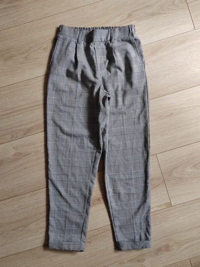 Bershka pantalone
