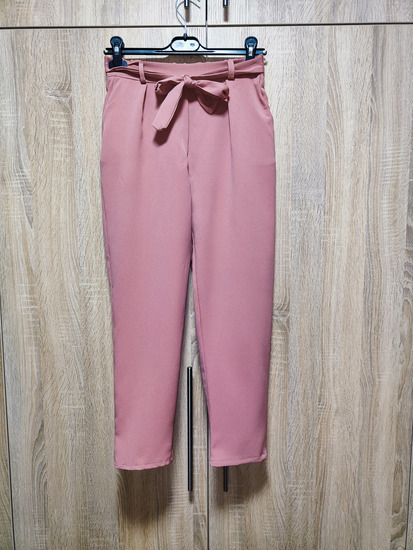 Roze pantalone