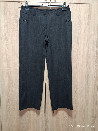 Tamno sive pantalone 7/8