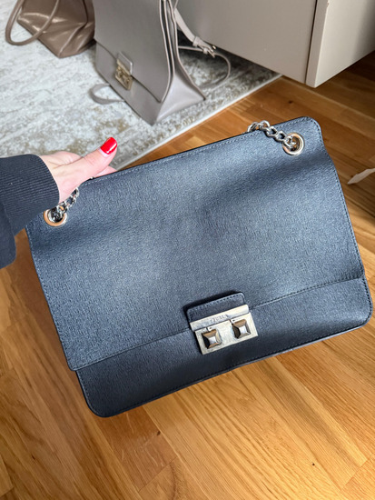 Furla kozna original tasna