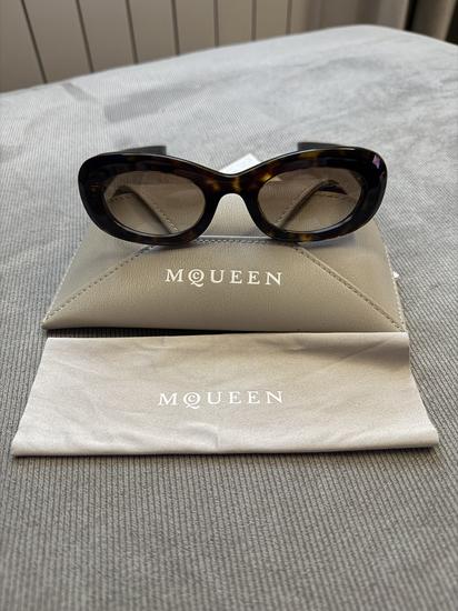 Alexander McQueen naocare za sunce